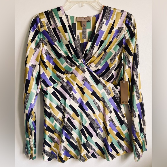 I.E. | Tops | New Size 4p Ie Silk Geo Blouse | Poshmark